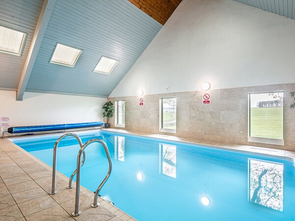 Cuckoo, Pet Friendly, Character Holiday Cottage In Bakewell - Bakewell