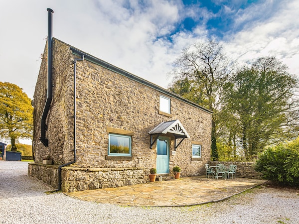 Bramble, Pet Friendly, Character Holiday Cottage In Bakewell - Hartington