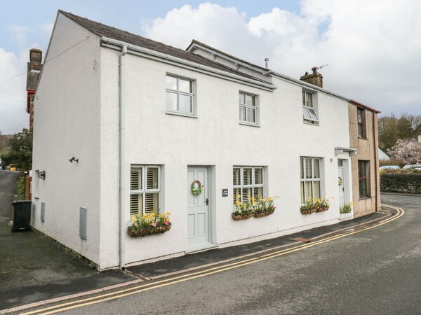 The Anvil, Pet Friendly, With A Garden In Broughton-in-furness - Coniston