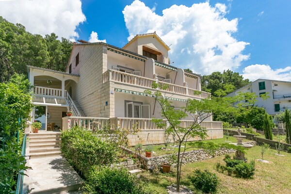 Two Bedroom Apartment With Terrace Brela, Makarska (A-18356-b) - Brela
