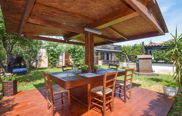 Awesome Home In Civitanova Marche -Mc- - Civitanova Marche