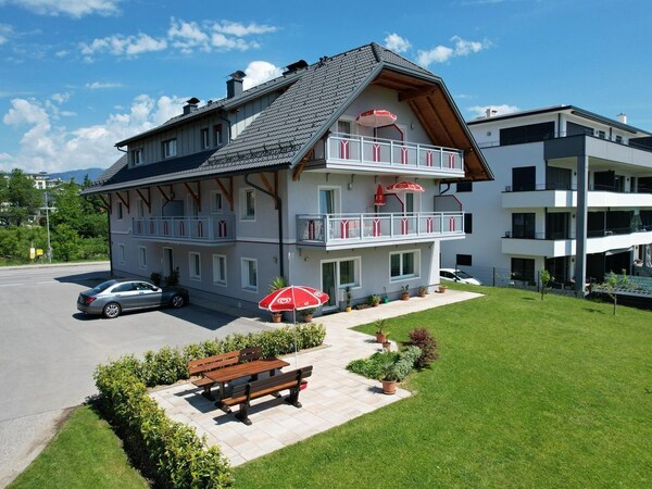 Seeblickstrasse - Fewo Nr.1 - Ferienwohnungen Petschnig - Faaker See