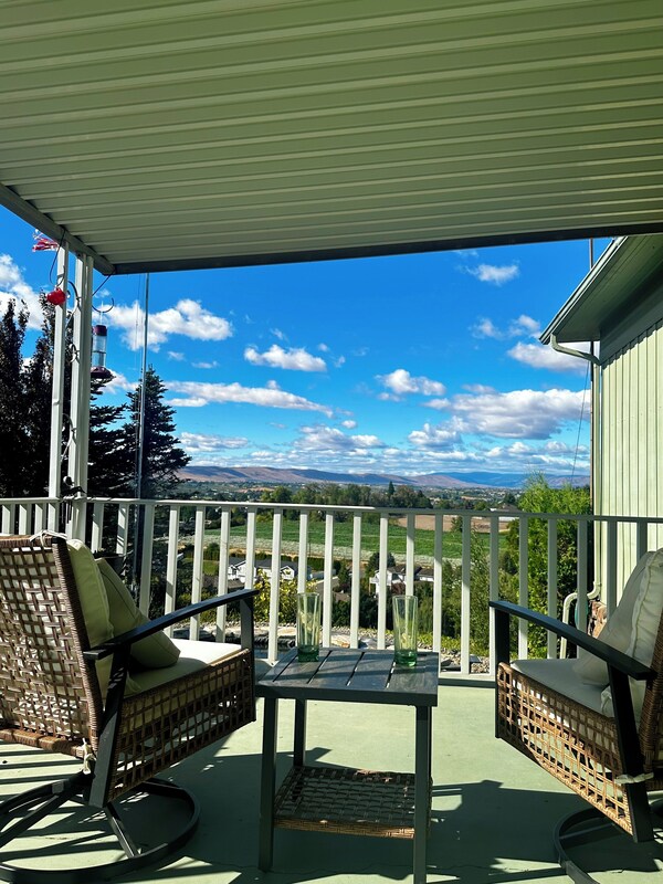 Sweet Home W Sweet View For The Weekend! - Yakima, WA