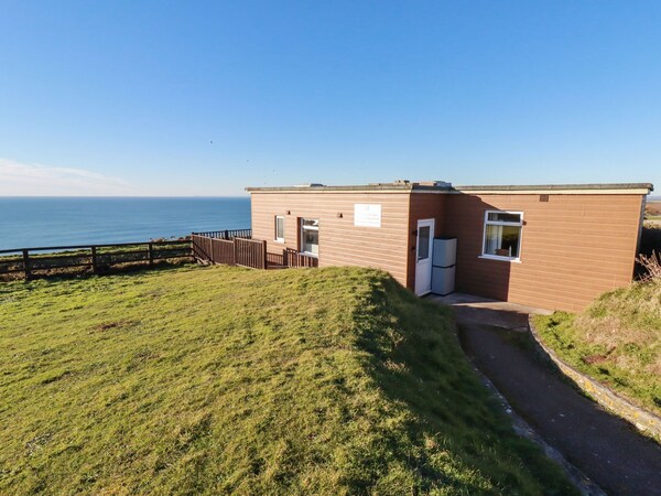 Sunset Sea View Chalet, Pet Friendly, With Hot Tub In Millbrook - Cawsand