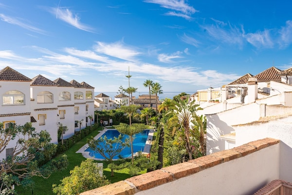 Apartamento De Vacaciones Elveria Para 1 - 4 Personas Con 2 Dormitorios - Apartamento - Marbella