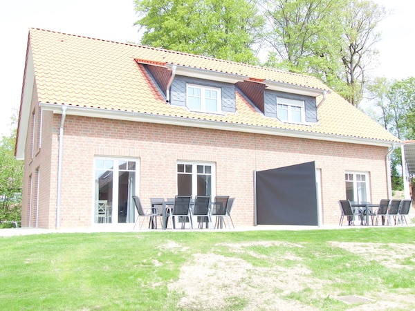 Vacation Home For 12 Guests With 140m² In Walsrode (187994) - Walsrode