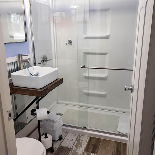 Charming 1-bedroom Apartment With Wifi, Ac In Lovely Hot Springs - Hot Springs, SD