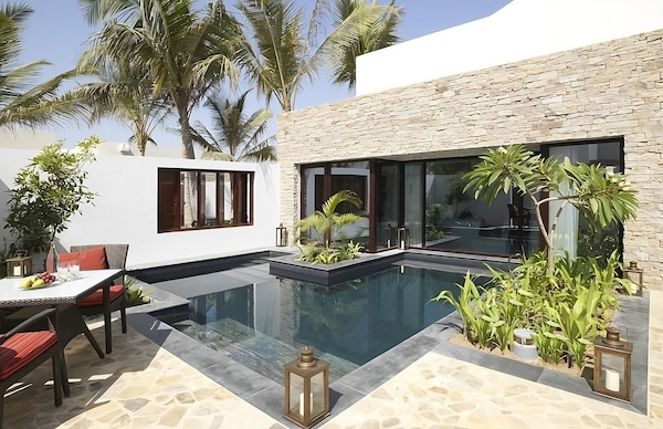 Look No More! Three Spacious 1br Villas With Plunge Pool! Beachfront, Pool, Spa! - 