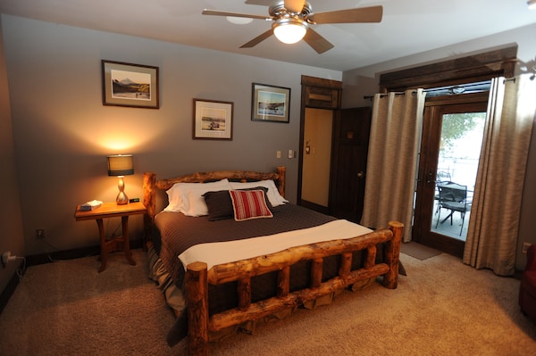 High End Lodging For Medium To Large Groups In The Canyon Of The Missouri River! - Cascade, MT