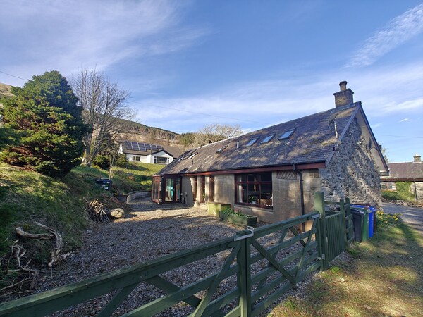 Ninevah, Family Friendly In Balquhidder, Perthshire, Scotland - Loch Lomond, United Kingdom