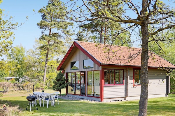 5 Personer Fritidhus I Båstad-by Traum - Laholm