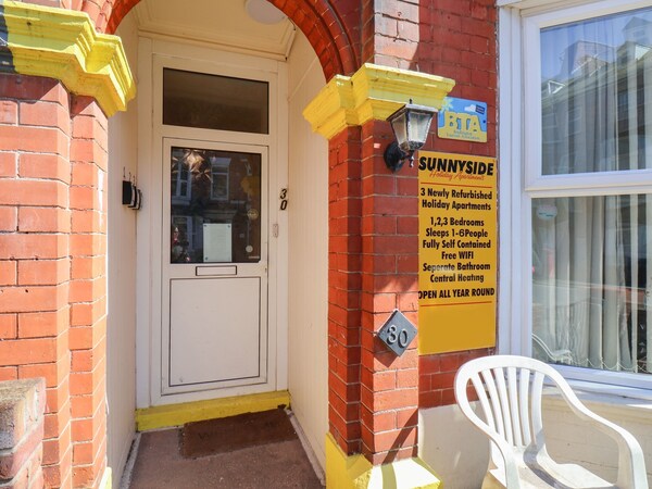 Sunnyside Holiday Apartment 1, Pet Friendly In Bridlington - Flamborough