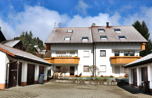 Ferienwohnung/app. Für 4 Gäste Mit 83m² In Feldberg - Feldberg