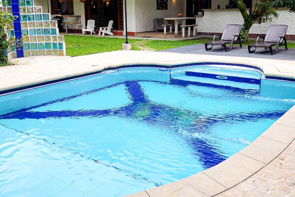 Luxury Villa In Provenza - Medellín, Colombia