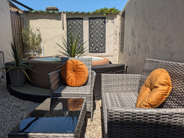 North Harbour House, Pet Friendly, With Hot Tub In Weymouth - Weston