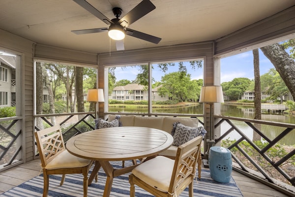 4835 Turtle Cove: Renovated, Screened Porch, Lagoon View, Bike/gear Credit - Kiawah Island, SC