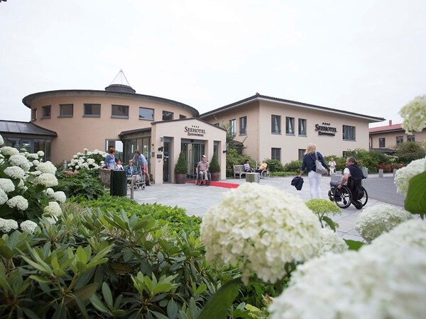 Double Room Premium With Shower And Toilet - Rheinsberg