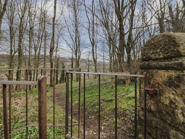 Wayland House, Pet Friendly, With A Garden In Bakewell - Monyash