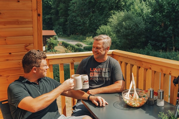 Deluxe Chalet (18qm) Mit Hot Tub Und Terrasse Für Bis Zu 3 Personen - Kronach