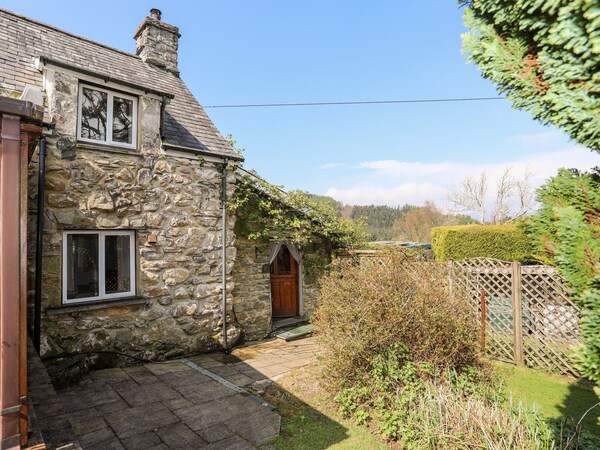 Gilfachwydd, Pet Friendly, Character Holiday Cottage In Dolgellau - Dolgellau