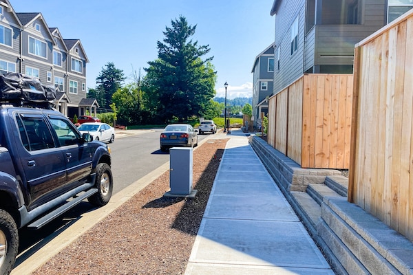 Relaxing Unit W/ Kitchenette - Walking Distance To Edgefield Concerts - Sandy, OR