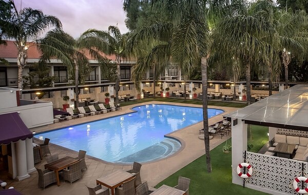 Luxury Resort In The Center Of Gaborone! Free Airport Transfer, Pool And Spa! - Gaborone