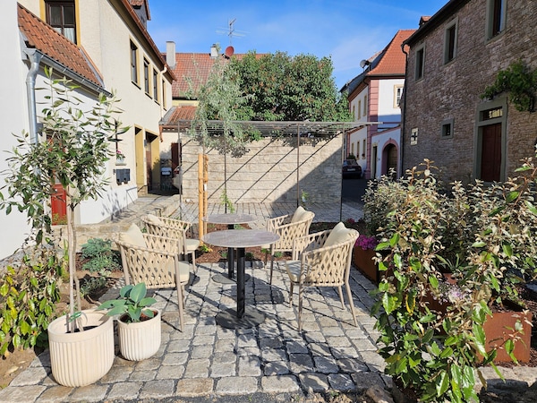 Ferienwohnung (45qm) Mit Küche Und Wlan - Sommerach