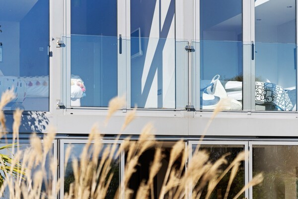 The Looking Glass -  A Stunning Coastal Home With Breathtaking Views - Dartmouth