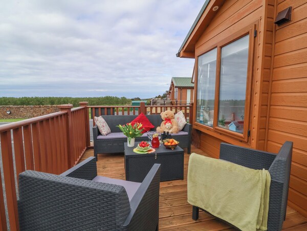 Poppy Lodge, Family Friendly, With A Garden In Mullacott, Ilfracombe - 울라콤