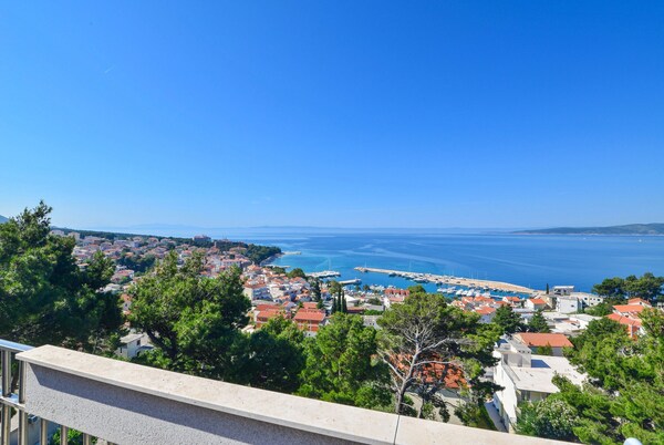 Ferienwohnung/app. Für 4 Gäste Mit 70m² In Baška Voda - Brela