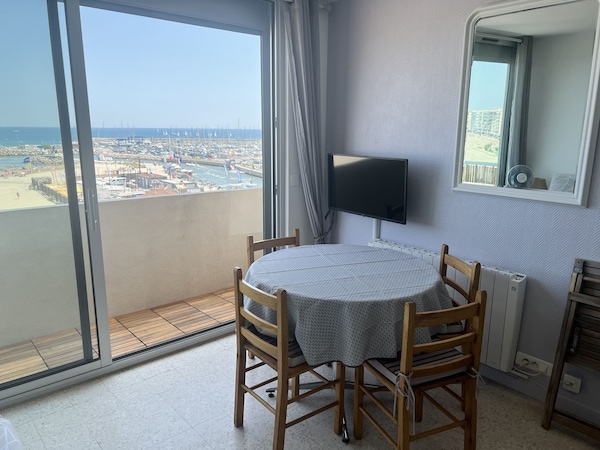 "Le Grand Bleu" Appartement Vue Exceptionnelle 270° 1ère Ligne Mer Dans Village - Palavas-les-Flots
