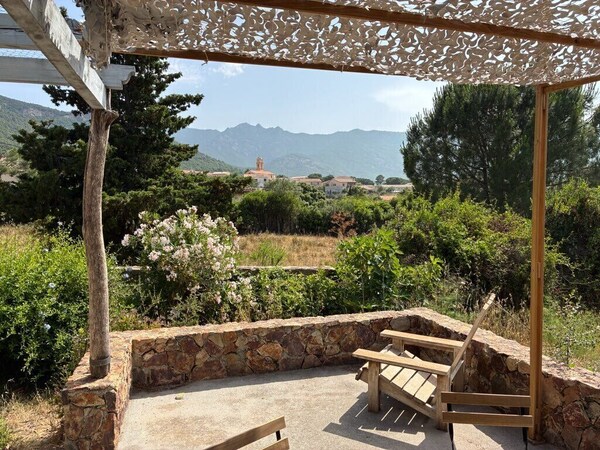 Maison Proche De La Mer Et De La Montagne. Randonneurs Bienvenus. - Haute-Corse
