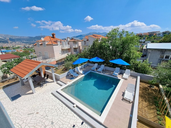 Apartments Mile (94611-a1) - Split - Split