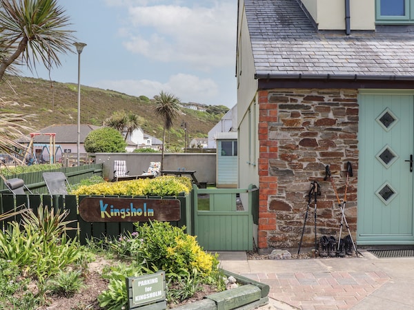 Kingsholm, Family Friendly, Character Holiday Cottage In Porthtowan - Pool
