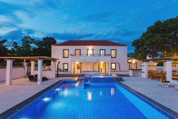 Maison De Vacances Avec La Piscine Zadar (K-21414) - Zadar
