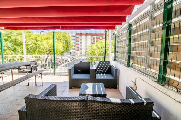 Holiday Apartment Costa De Caparica For 1 - 7 Persons With 2 Bedrooms - Holiday Apartment - Costa da Caparica