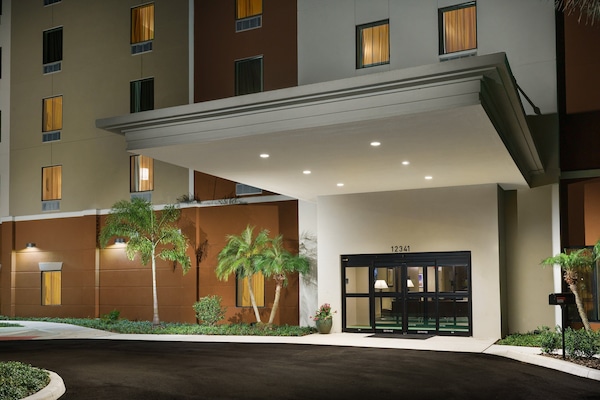 2 Units Close To Universal Orlando Resort! Pool, Free Shuttle To Theme Parks! - 올랜도