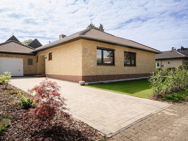Haus Laura - Ferienhaus, Dusche Und Badewanne - Edewecht