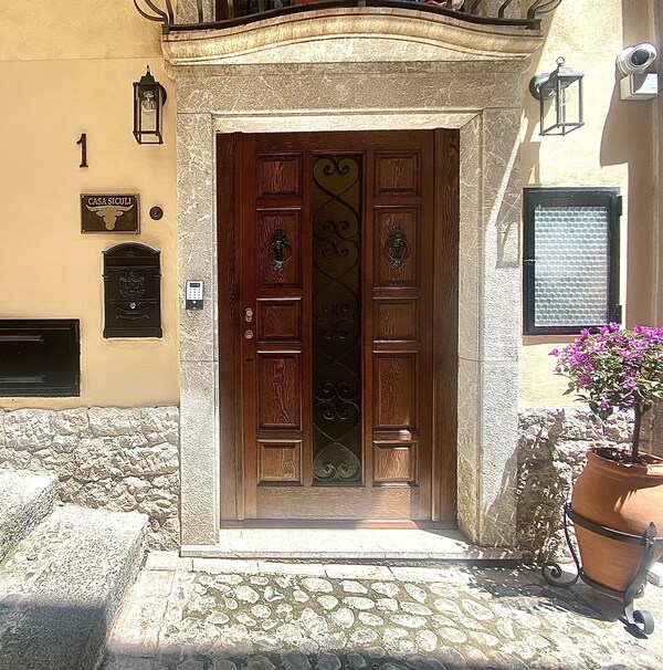 Studio-private Bathroom-luxury - Taormina