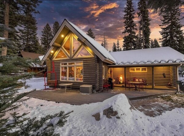 Cozy Arrowhead Cabin Near Downtown Mccall, Idaho - McCall, ID