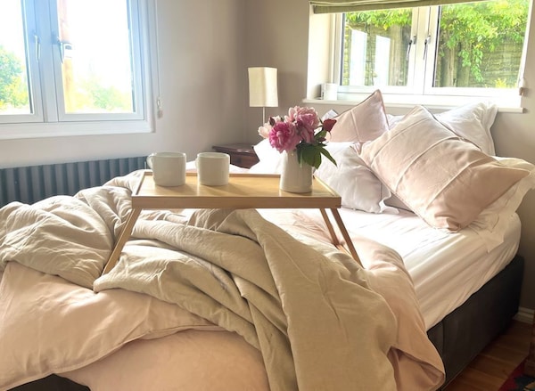Beautiful Eco Lodge With Stunning Rural Views - Dorset