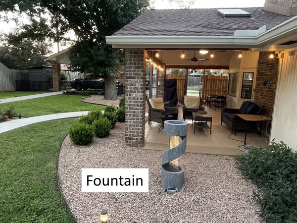 Cozy Fun Upscale 6 Beds - Georgetown, TX