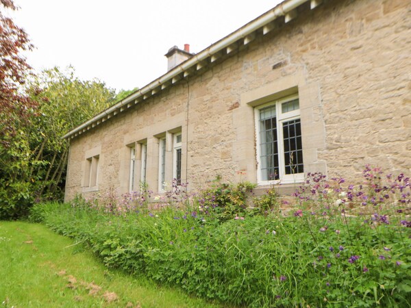 The Coach House, With A Garden In Corbridge - Corbridge
