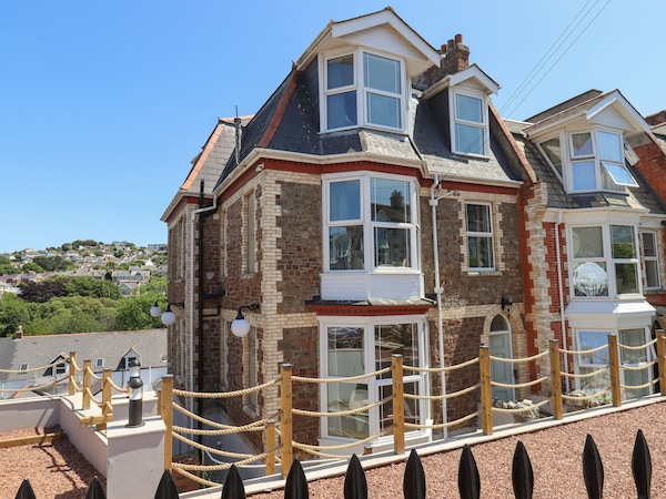 Bradley House, Pet Friendly, Country Holiday Cottage In Ilfracombe - Ilfracombe