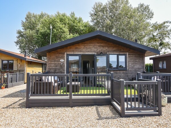 Oakwood 2 @ Pinewood Retreat, Family Friendly In Lyme Regis - Seaton