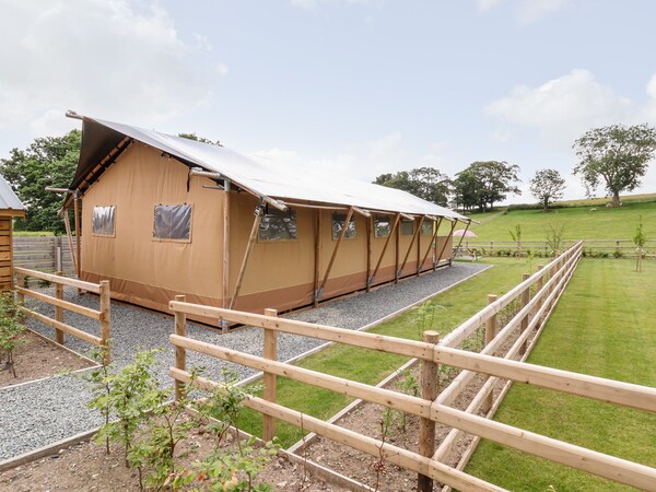 Tilly Bob Lodge, Family Friendly, With A Garden In Llandudno - Colwyn Bay