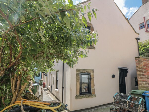 Bramble Corner Cottage, Family Friendly In Staithes - 斯泰茲