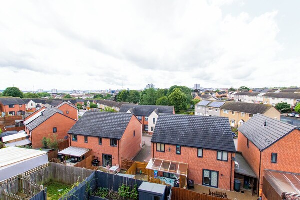 Free Parking 3 Bedroom House In Nottingham - 노팅엄