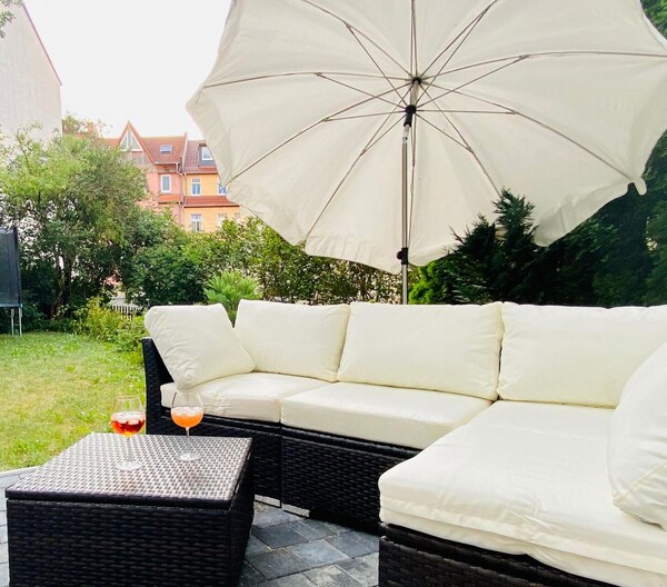 Family Friendly/home Office/garden + Trampoline - Jena