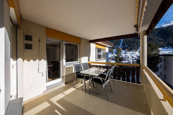 Ferienwohnung/app. Für 7 Gäste Mit 108m² In Davos Platz - Davos